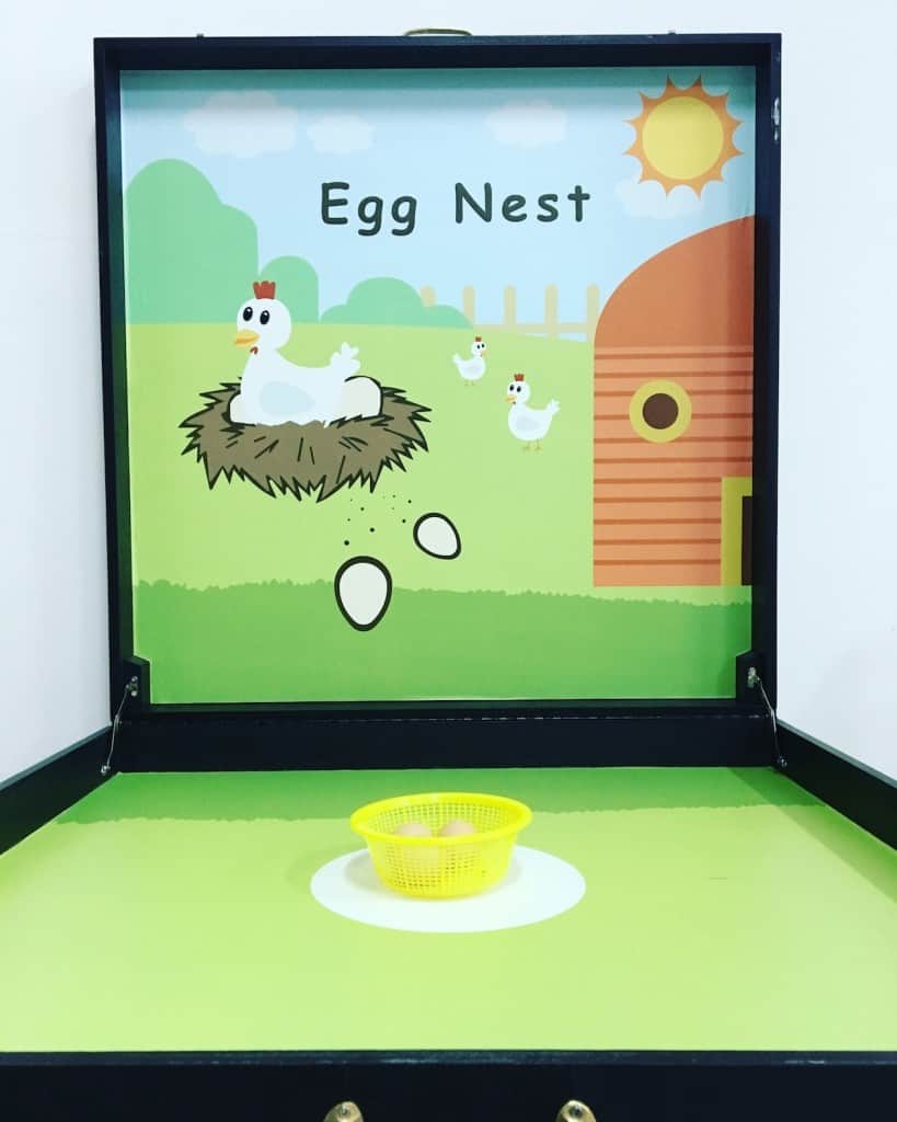 egg-nest-toss-carnival-game-stall | Carnival World
