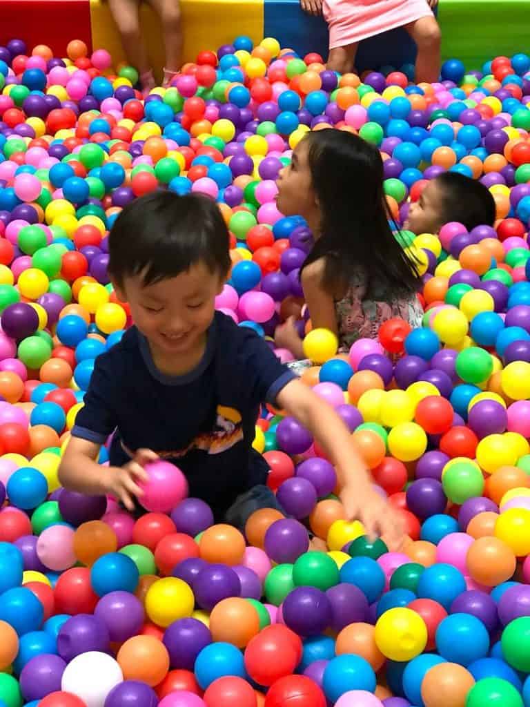Giant Ball Pool Rental in Singapore | Carnival World
