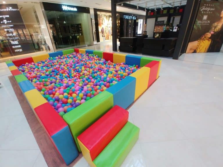 Giant Ball Pool Rental in Singapore | Carnival World
