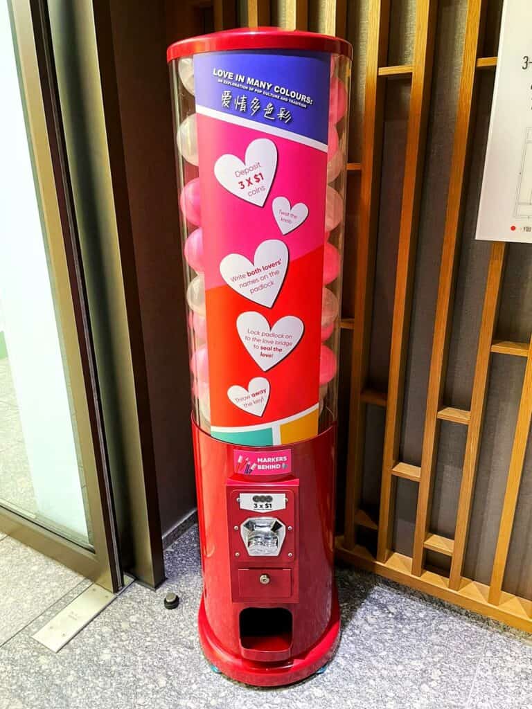 Large Capsule Ball Machine with Customization | Carnival World