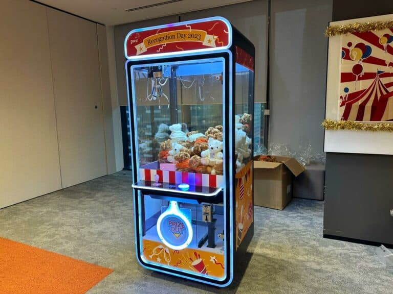 CLAW MACHINE RENTAL IN SINGAPORE | Carnival World